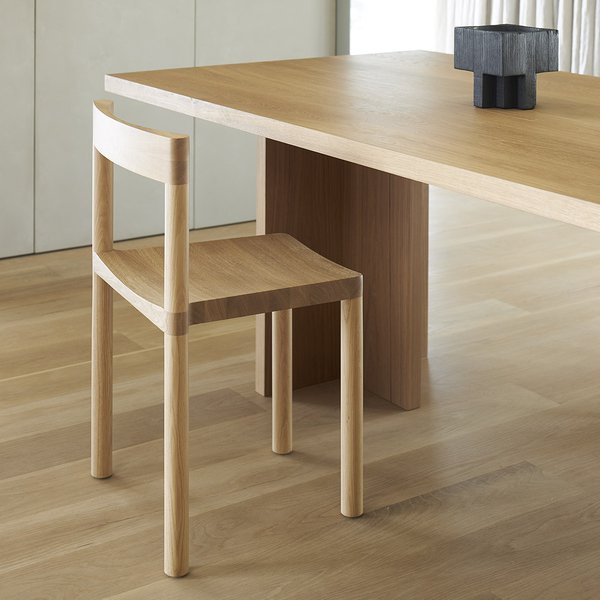 Resident | Pier Chair