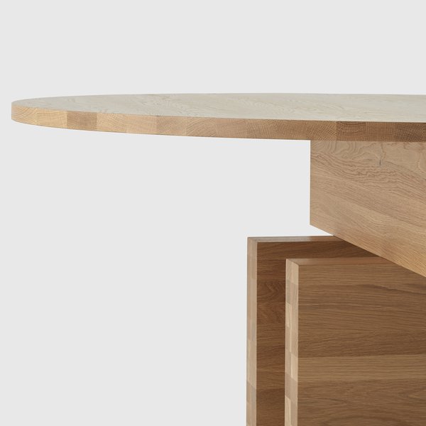 Resident | Plane Dining Table Round