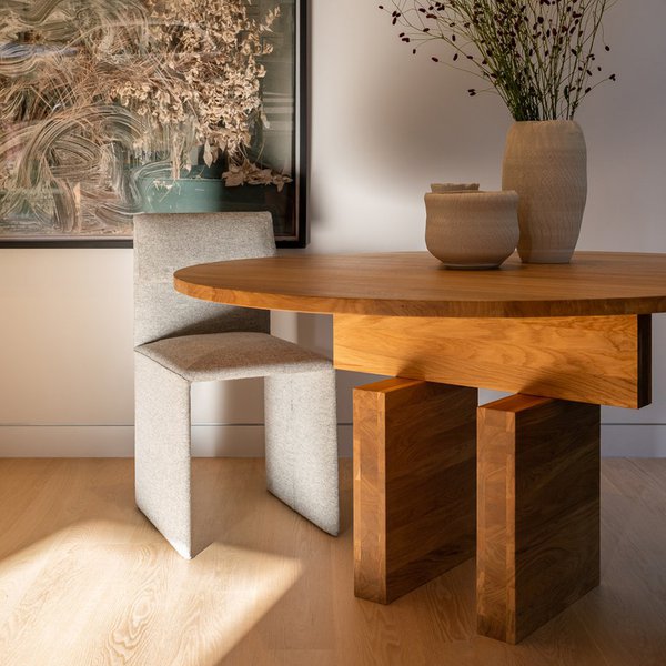 Resident | Plane Dining Table Round